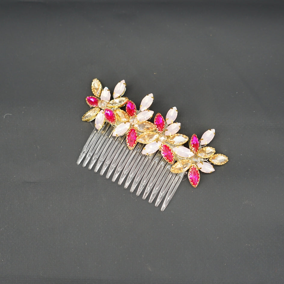 Broche de cheveux rose , modèle Peigne en cristal